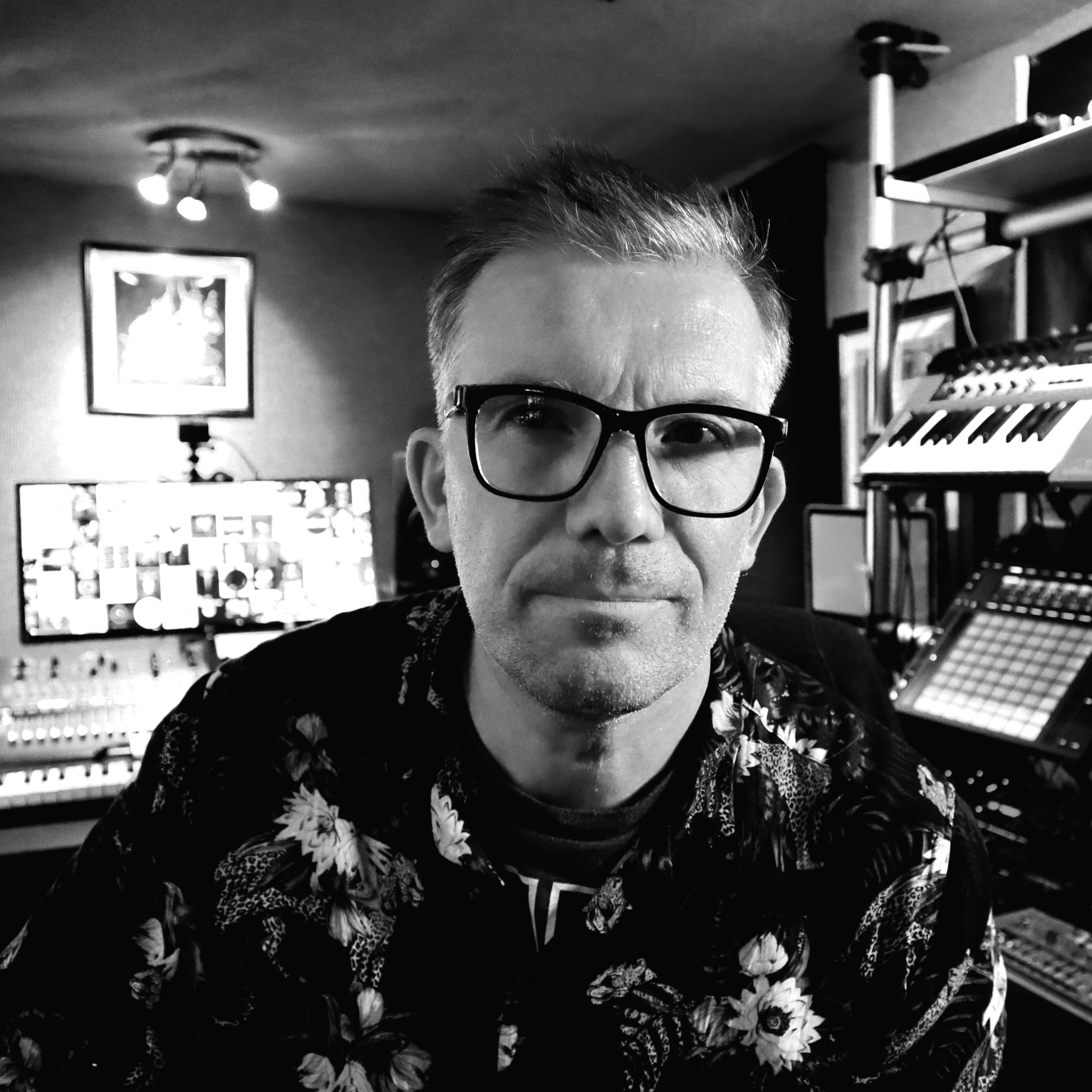 Hydraulix Records T-Shirts, Hoodies & Merchandise